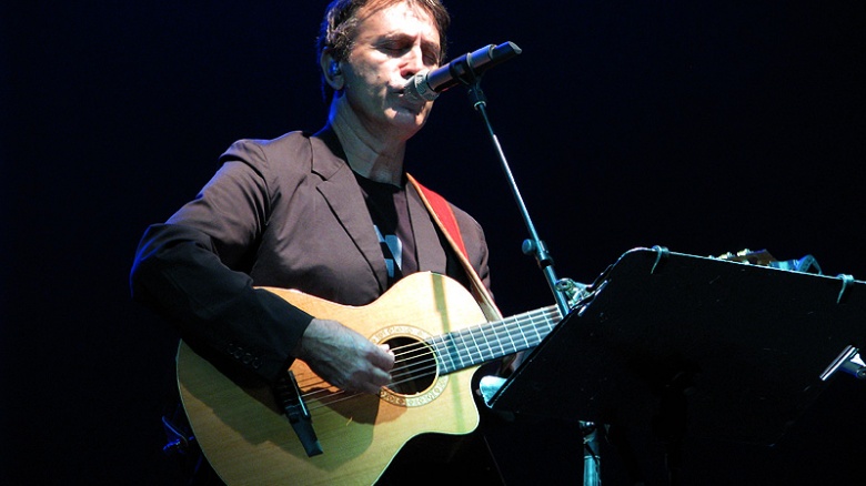 George Dalaras revine in concert in Romania, in mai 2017 - iConcert.ro